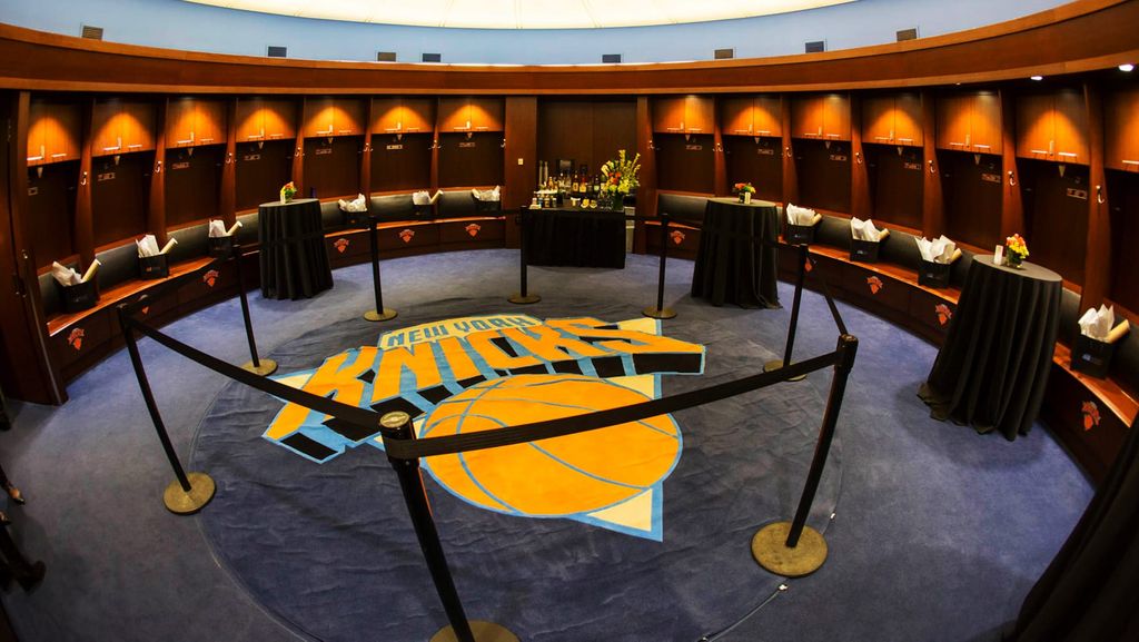 Knicks Locker Room | MSG