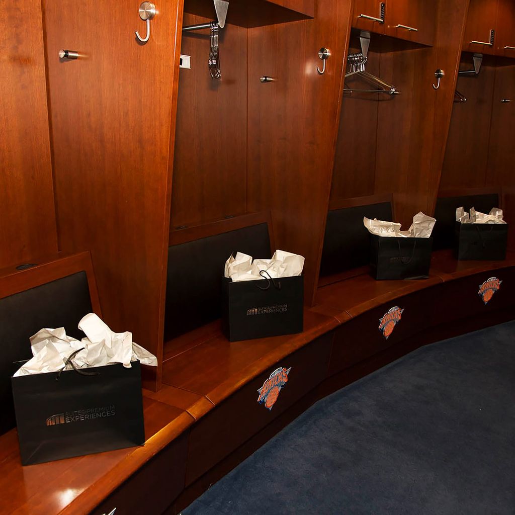 Knicks Locker Room | MSG